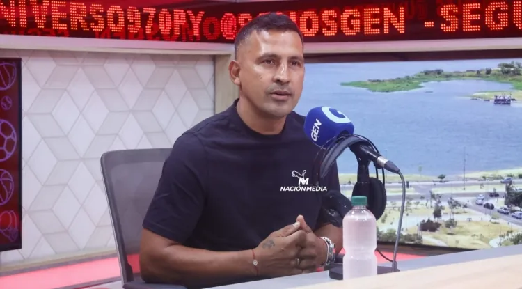 Sergio 'Patito' Aquino: La Leyenda que Brilla como Técnico de Libertad - Futboleros NET ...